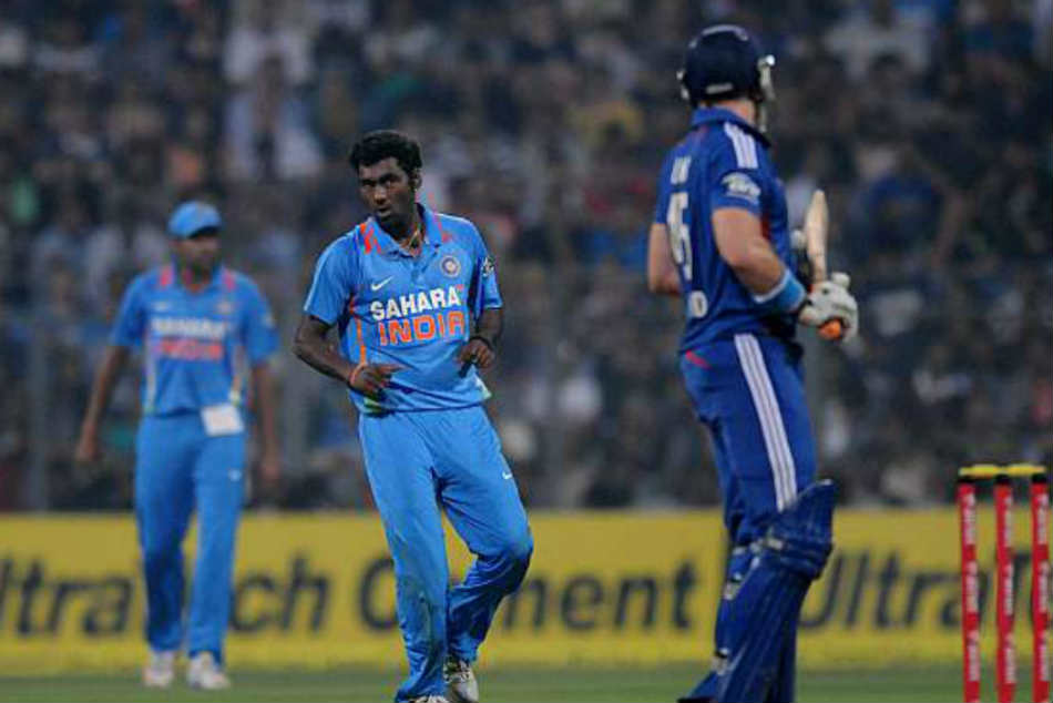 క్రికెట్‌కు వీడ్కోలు: ఆడిన రెండు మ్యాచ్‌ల్లో వికెట్లు తీయలేకపోయాడు ...