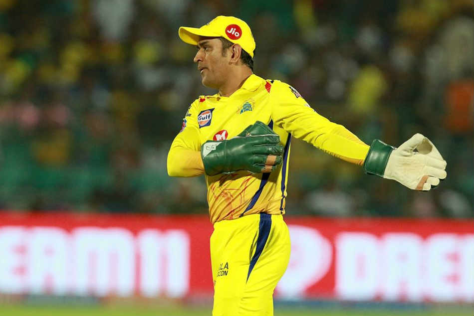 విజయ్‌పై ఆగ్రహం: ఫ్యాన్స్‌కు కొత్త ధోనీని పరిచయం చేసిన 12వ సీజన్ ...