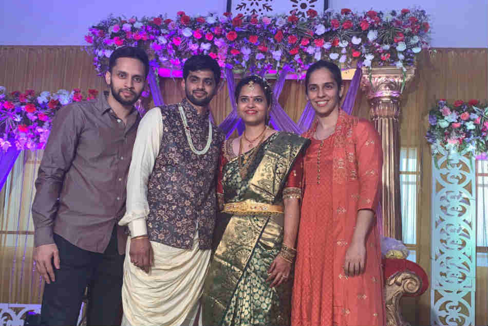 నిశ్చితార్థం చేసుకున్న సాయిప్రణీత్: హాజరైన సైనా నెహ్వాల్, కశ్యప్, అశ్విని పొన్నప్ప | Sai ...