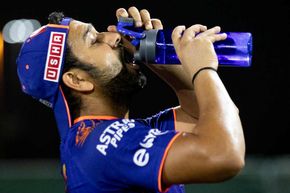 ముంబై ఇండియన్స్‌ కొత్త జెర్సీ ఇదే.. అభిమానులూ కొనొచ్చు!! | IPL 2020 ...