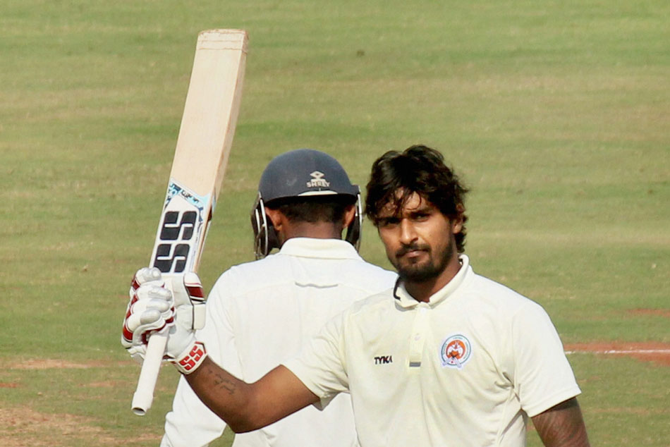 కృనాల్ పాండ్యాతో గొడవ.. దీపక్ హుడాకు భారీ షాక్!! | Baroda Cricket ...