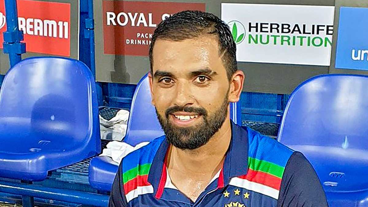 Deepak Chahar: ఆయన కోసమే సౌతాఫ్రికా పర్యటనకు వెళ్లలేదు! | Deepak Chahar ...