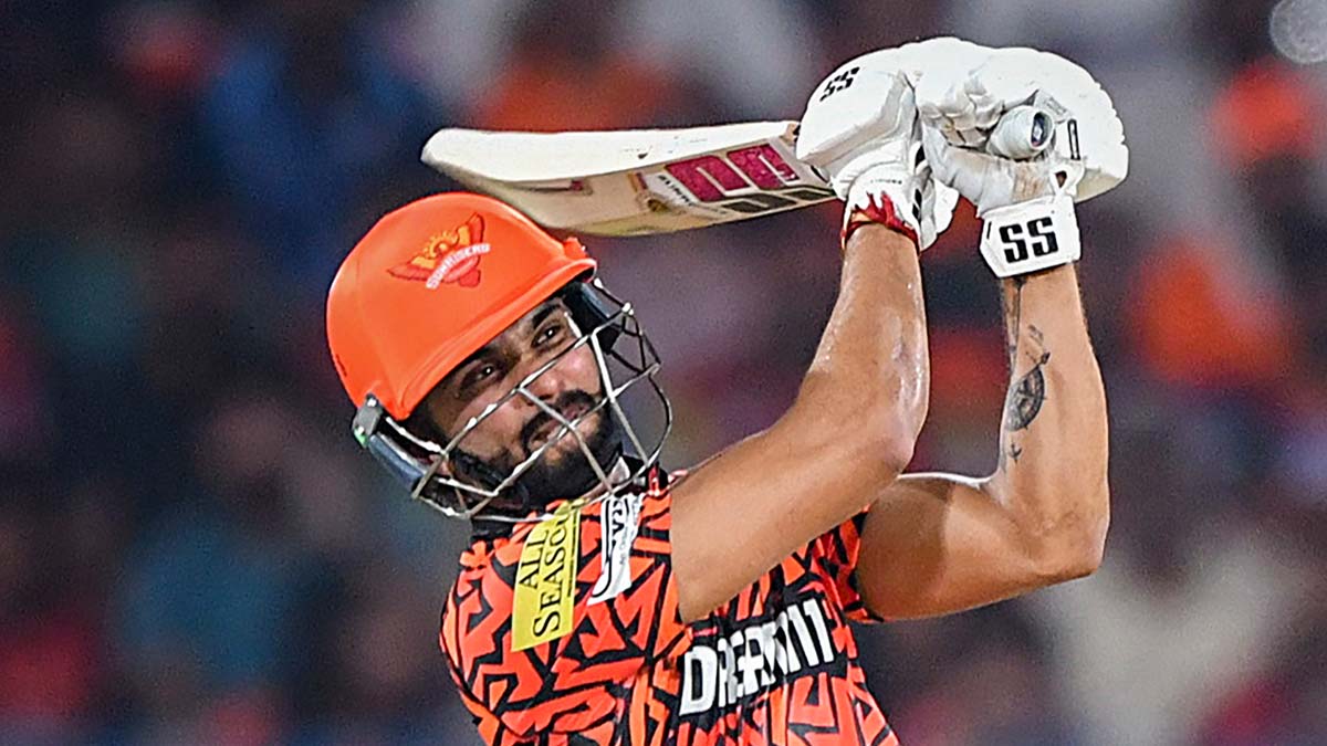 లెజెండర్ల సరసన నితీష్ కుమార్ రెడ్డి | IPL 2024, SRH vs RR: Nitish Kumar ...